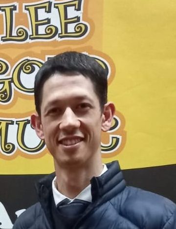 GO0806p04firstleadHUDSON Jamie Goodall & Mr Welsey Wong - GO! & Express