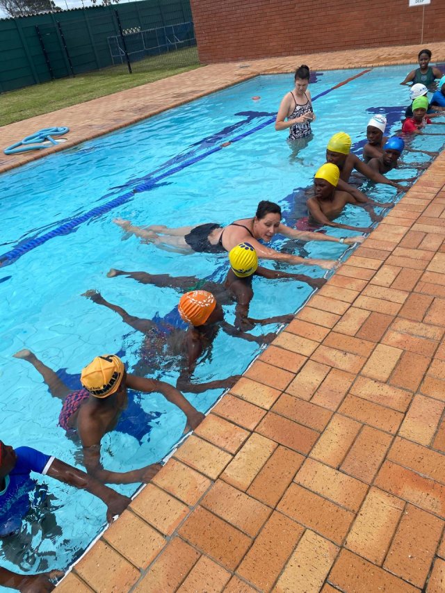 Clarendon High partners with Noncedo Combined School to teach pupils ...